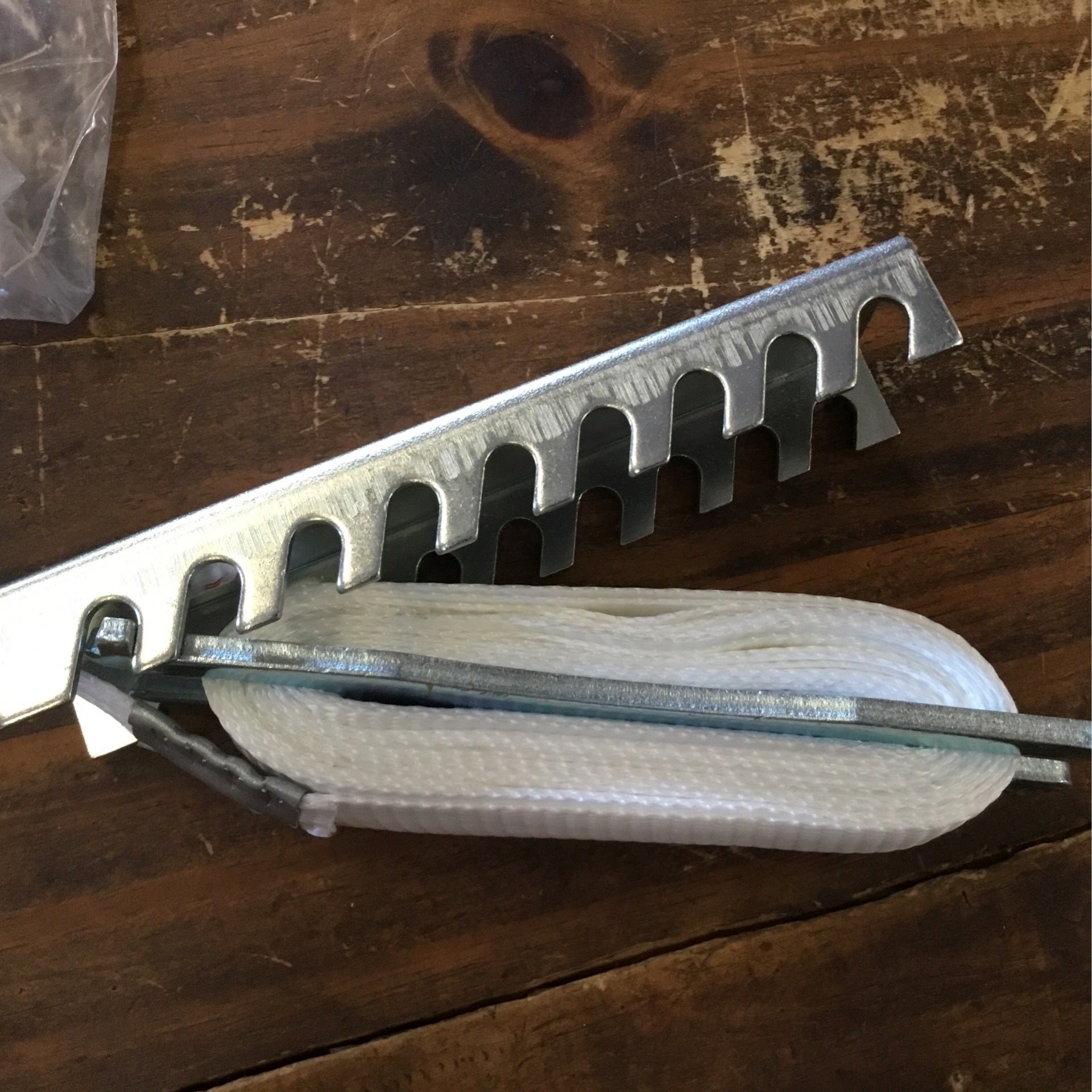 Hive lock straps | Winding Creek Bee Supply LLC